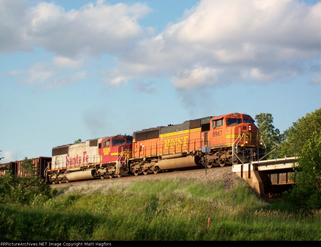 BNSF 8967
